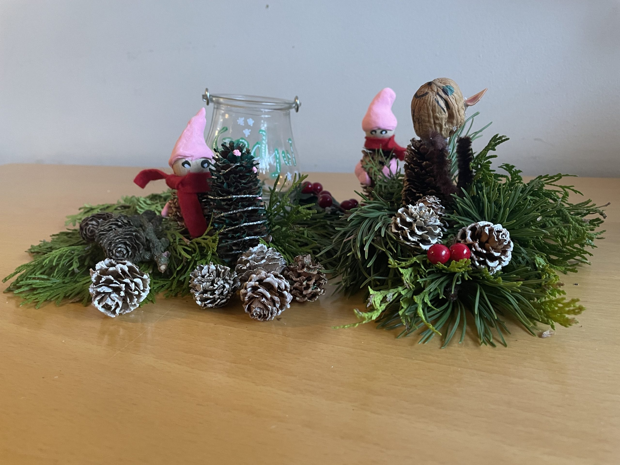 Juleverksted – vi lager juledekorasjon — Haugalandmuseet